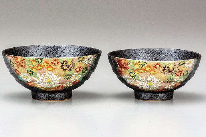 Golden Paved Flowers Kutani Ware Rice Bowl Set of 2 – SAKE.treat ...